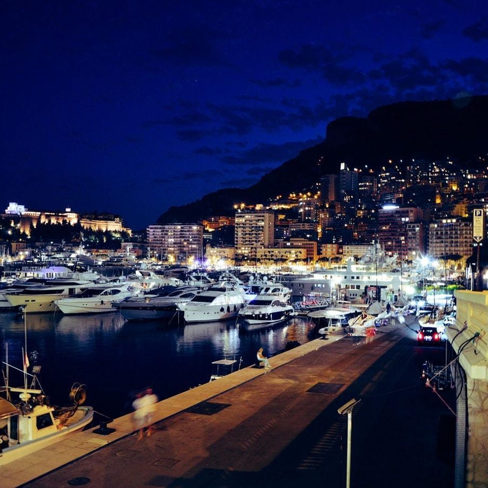 The #1 Private Jet Charter • GlobeAir