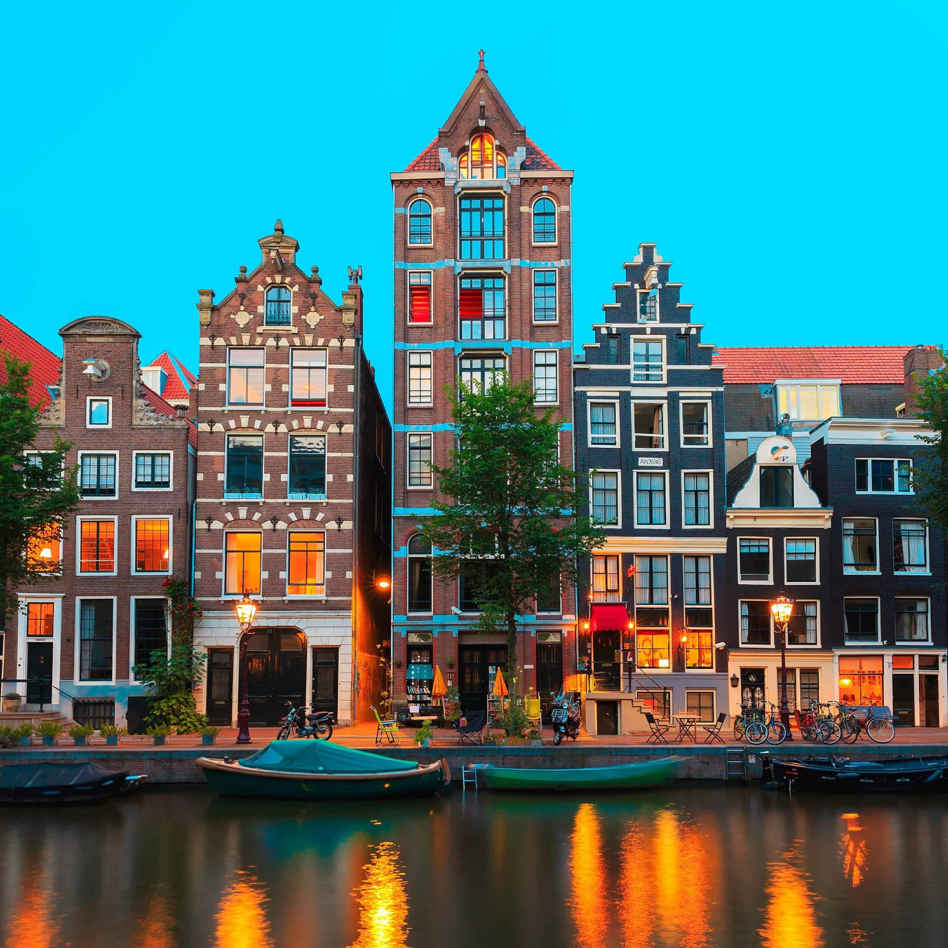 The #1 Private Jet Charter • GlobeAir