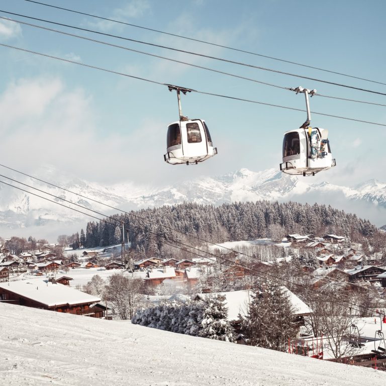 What does "Overwing Exit" mean? • GlobeAir